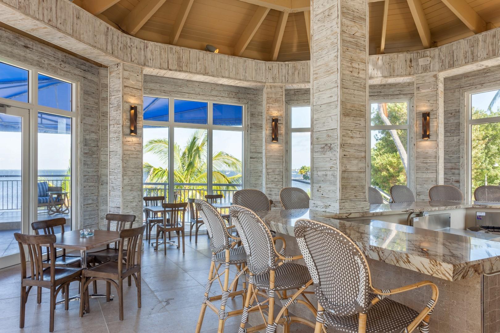 Breezer's Tiki Bar | Florida Keys & Key West