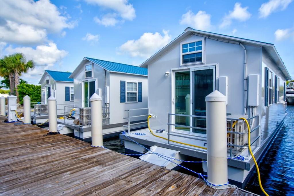 COCONUT CAY RV PARK | Florida Keys & Key West